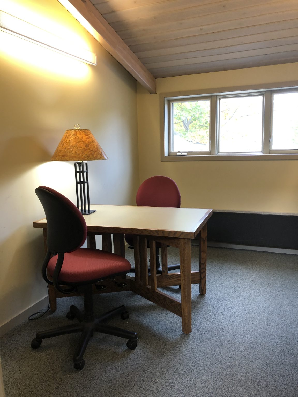 Study Rooms - Howe Library